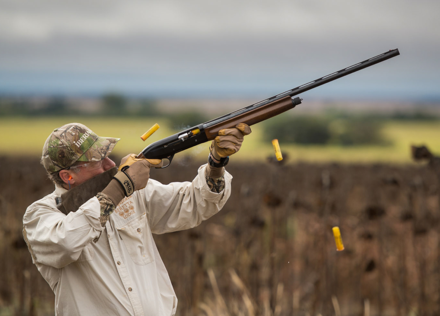 Best Dove Hunting Shotgun for High-Volume Hunting - H&H